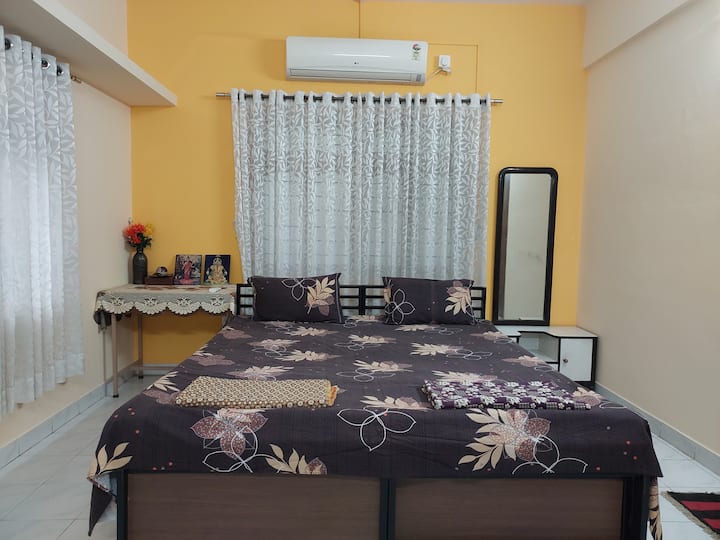 Ac Room- A Digvijay Residency Kolhapur Ground. Fl. - Kolhapur