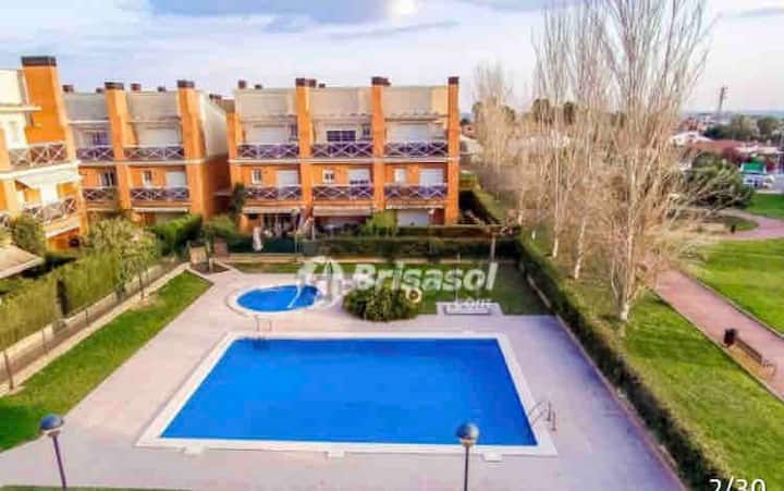 Xalet Pareado Ideal Para Desconectar - La Pineda