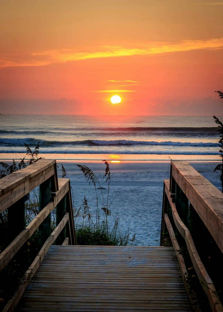 Gorgeous Sea Place Ocean View Condo - Condominiums for Rent in St ...