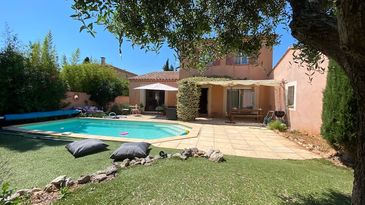 Tres Belle Villa Privative Avec Piscine Jardin - Marseille
