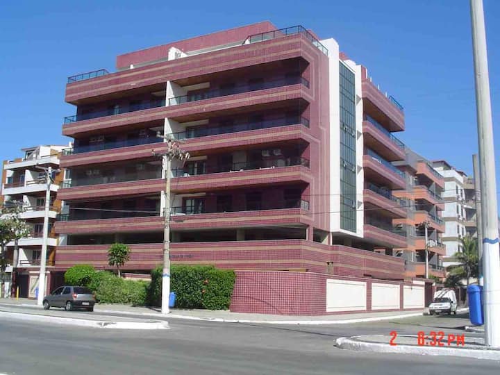 Excelente Apartamento Próximo à Praia Do Forte - Cabo Frio