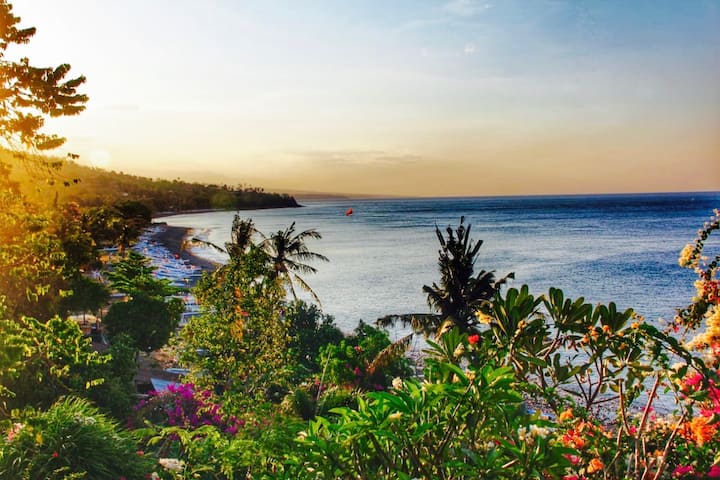 Hidden Beachfront - Seraya