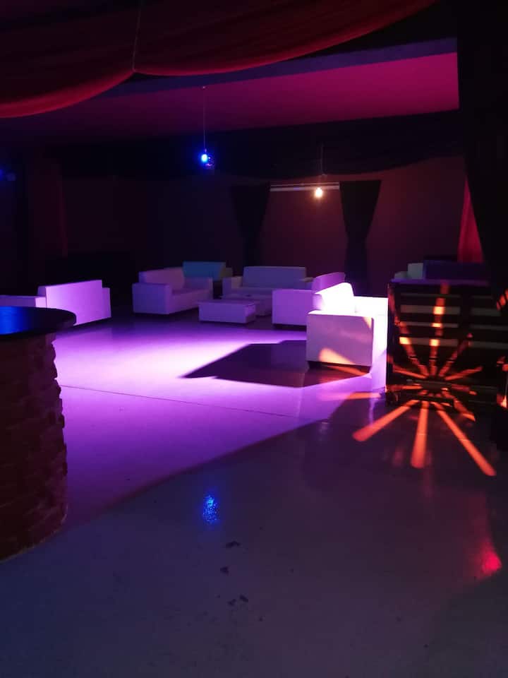 Renovated Warehouse In Joburg For Prvt  Parties - Sandton