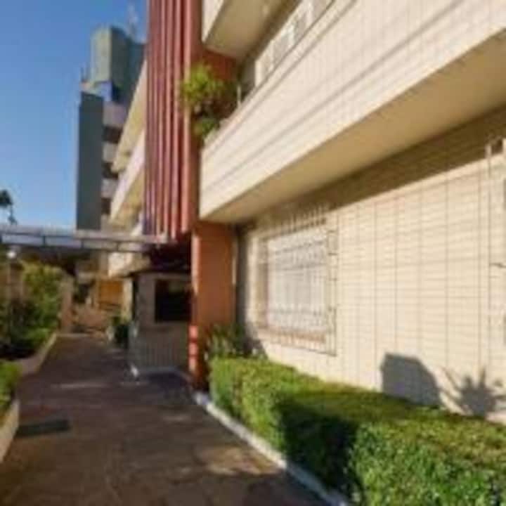 Perto Consulado Americano.5 Qtos - Porto Alegre