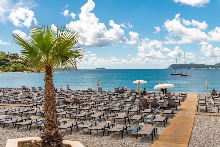 Modern Appartement Met 1 Slaapkamer - Vlakbij Het Strand, Gratis Parkeergelegenheid, Satelliet-tv, Wifi, Geweldige Locatie - Dubrovnik