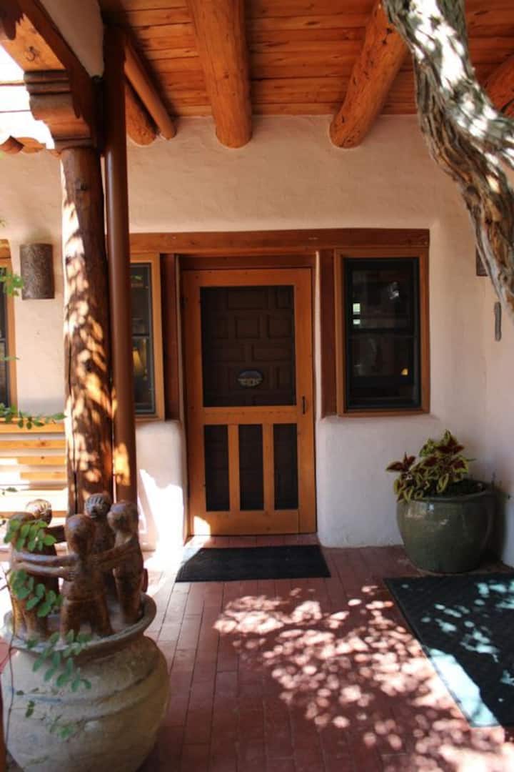 La Posada De Taos -Taos Room - Taos, NM
