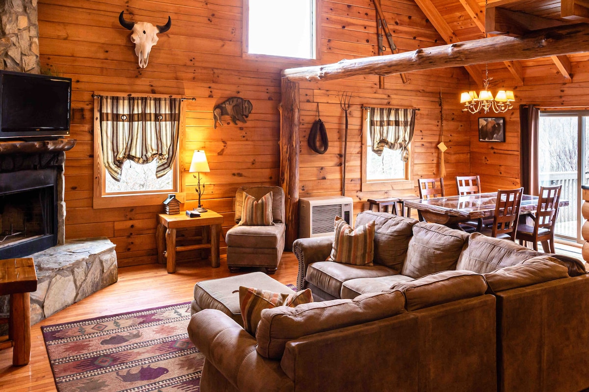 Bison Overlook Lodge: see bison close by! - Cabins for Rent in Clyde ...