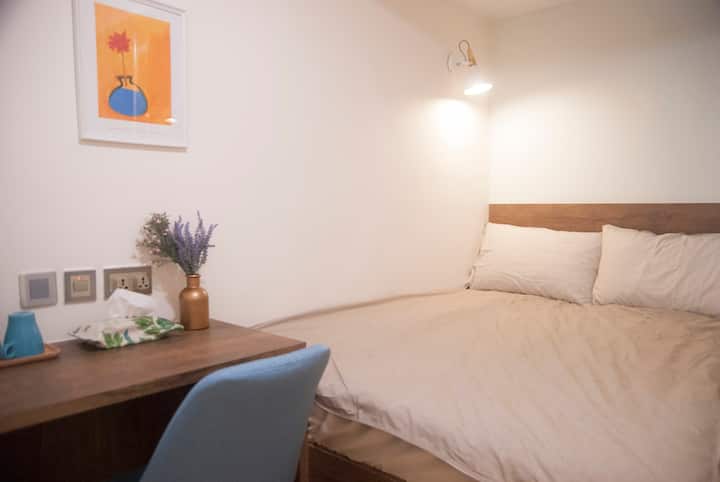 New Cozy 2pax Room, Private Bathroom Near Tst Mtr - Tsim Sha Tsui