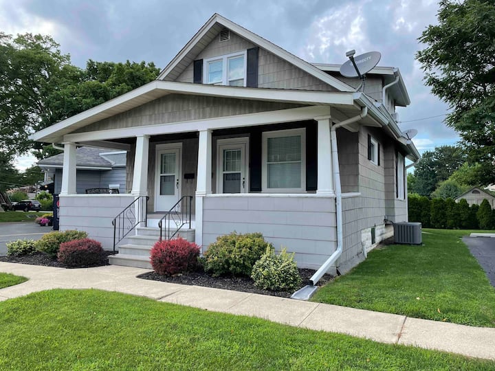 Stay Together But In Your Own Space - Two Units - Davenport, IA