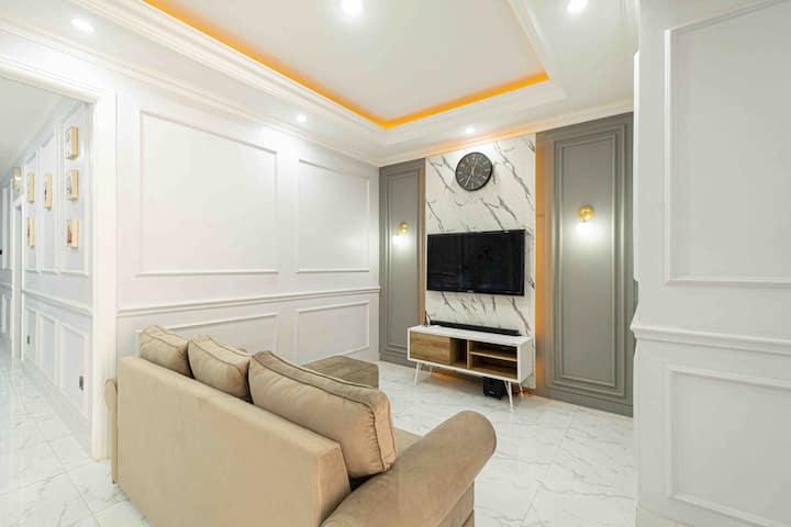 Rumah American Classic Di Bandung City Centre - Bandung