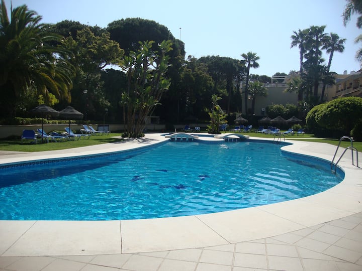 Wonderful Duplex Flat Elviria Marbella - Marbella