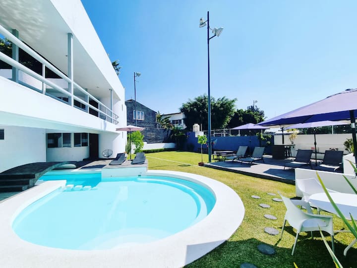 Coyotepec3
(Ideal Para Grupos - Max 16 Personas) - Cuernavaca