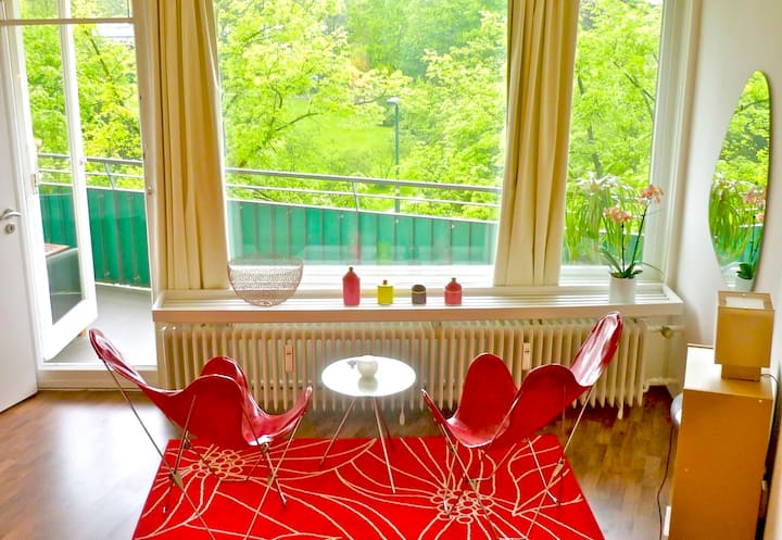Cocoon Apartment In 6 Min Bahn In Der Altstadt - Düsseldorf