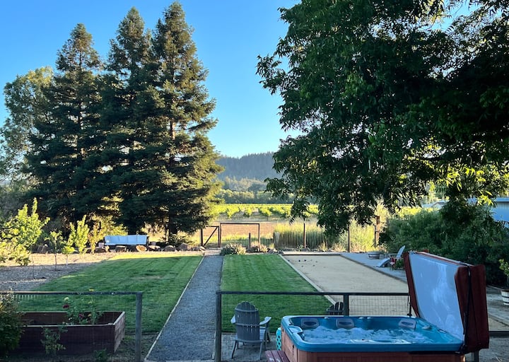 Dry Creek Retreat- Bocce, Hot Tub, Ev Charger - Healdsburg, CA