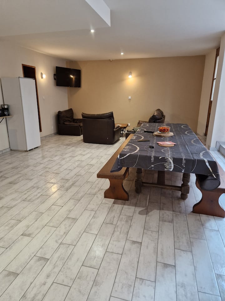 Proche Sanctuaire , Chambre 1 : Douche ,Wc Privés - Lourdes
