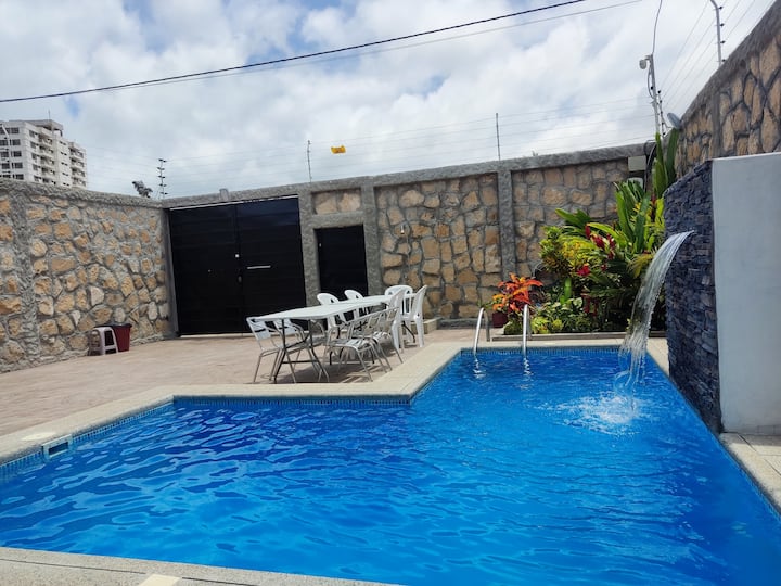 Casa Independiente Con Piscina (Pet Friendly) - Salinas