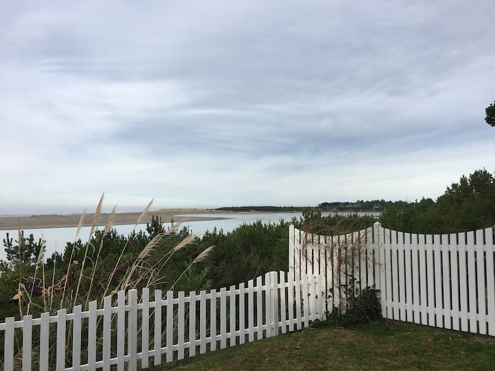 Seaside Ocean View, Private, Beach, Bikes - Seaside, OR