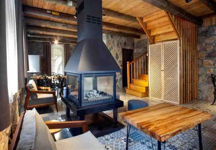 Doğada, Sıcak Havuzlu Taş Konakta,rüya Gibi Tatil. - Sakarya