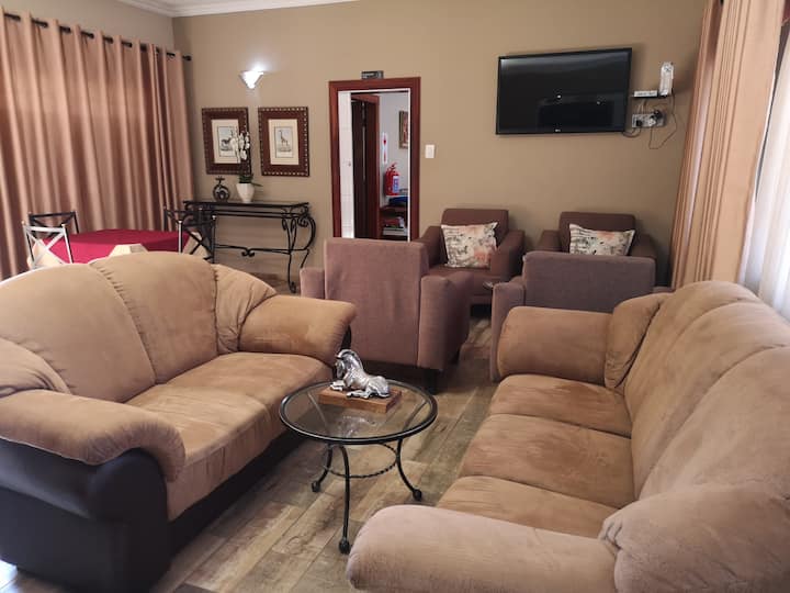 Rooiberg Resort- Family Cottage - Rooiberg