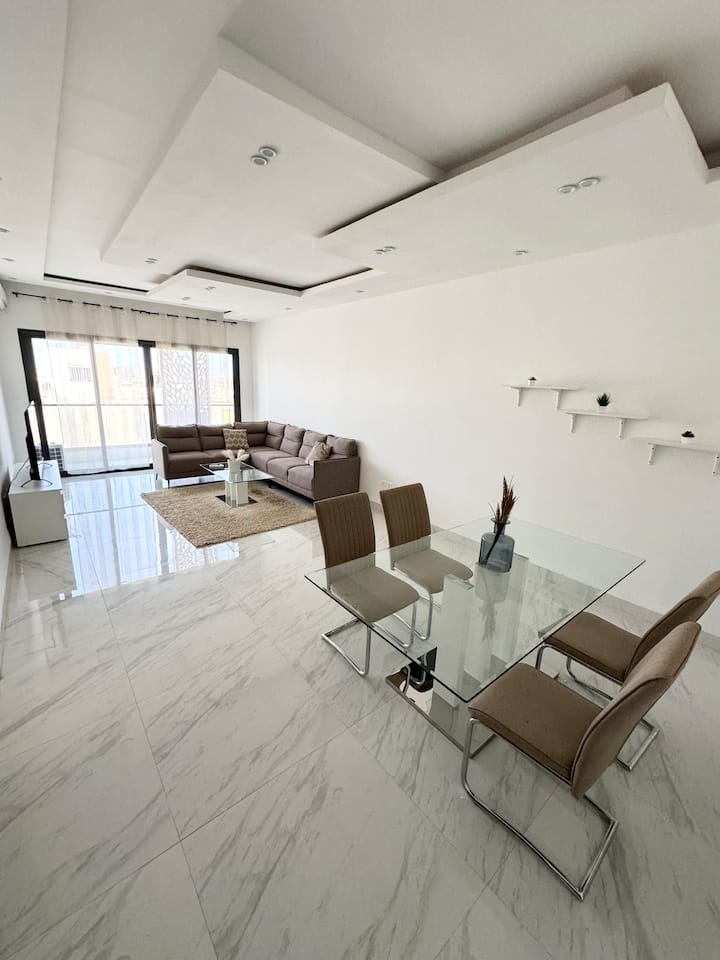 Appartement Lumineux Et Sécurisé - Dakar