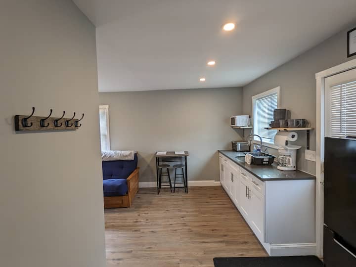 Manor House Rustic Cottage#3 With Game Room - Livingston Manor, NY