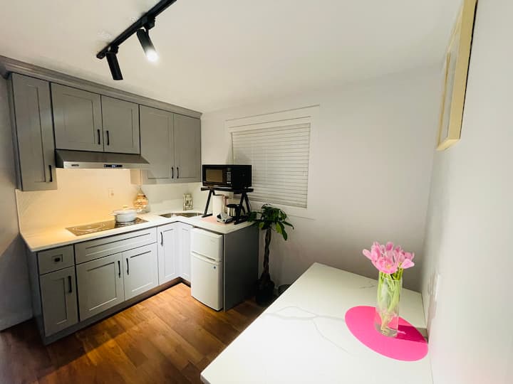 Metrotown/burnaby Comfortable Home - Burnaby