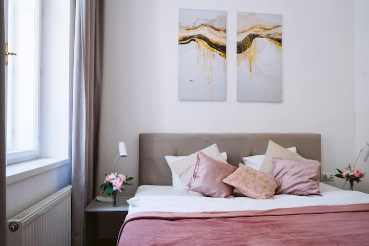 Cute & Cozy 1bd Apartment - Prague