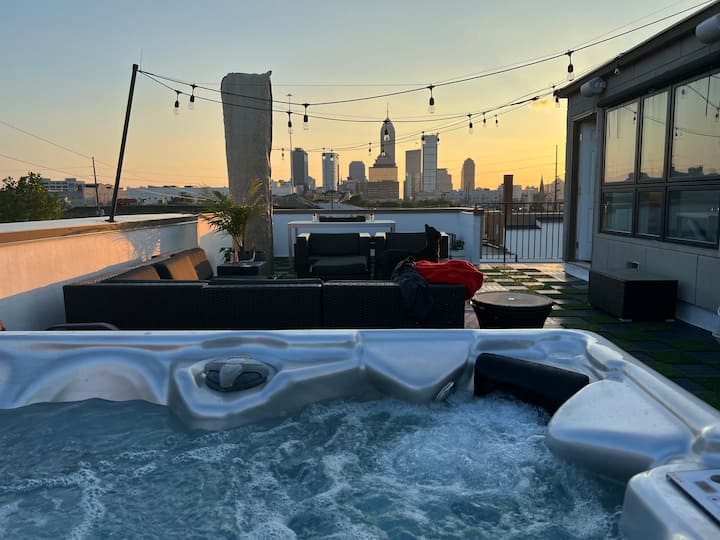 City View - Beautiful Rooftop Views Of Indy - Indianapolis, IN