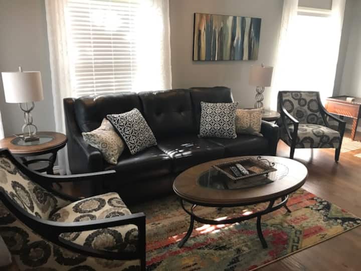 The Grape Escape-corporate, Business Or Personal - Grapevine, TX