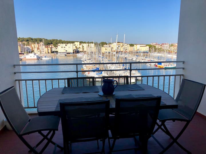 Grand Duplex Sur Le Port, Lumineux, Terrasses, Bbq - Gruissan