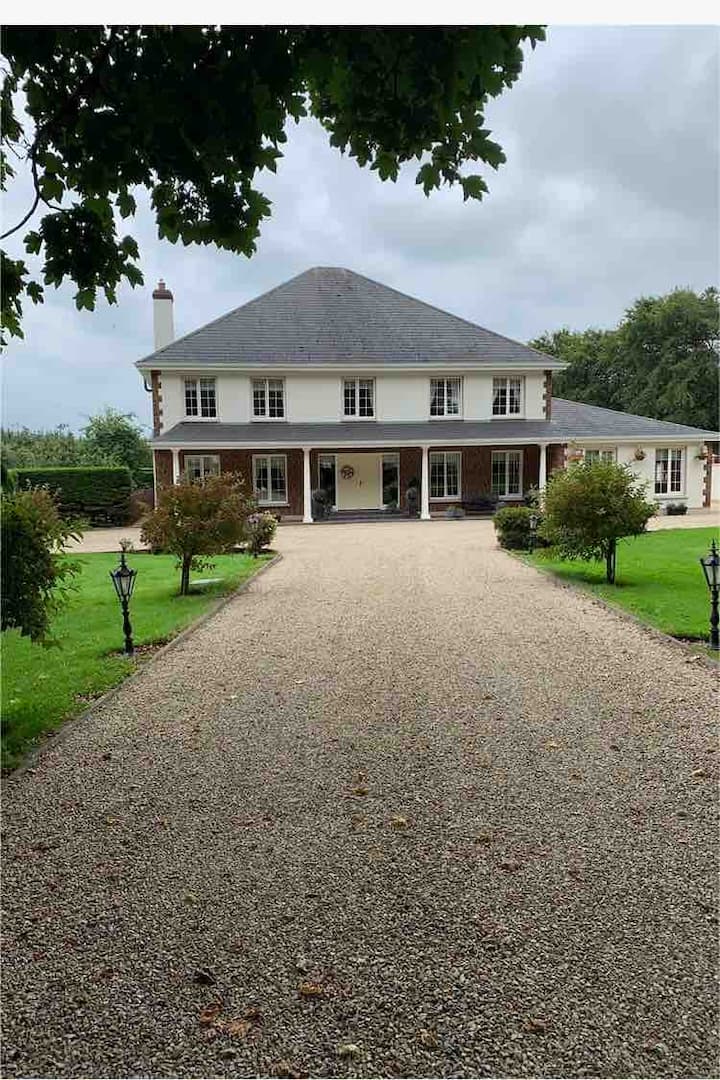 Large Room In Rural Area Sleeps 4 (Room Only) - Loughrea