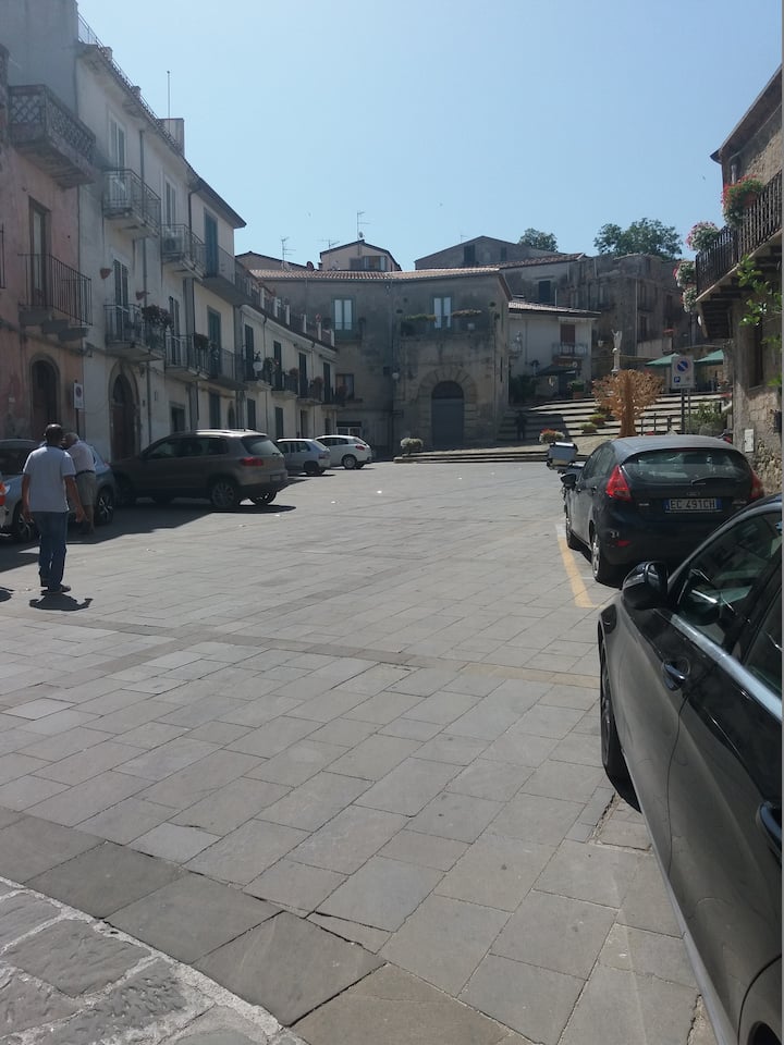 Casa In Via San Sebastiano A Ficarra (Me) - Gioiosa Marea