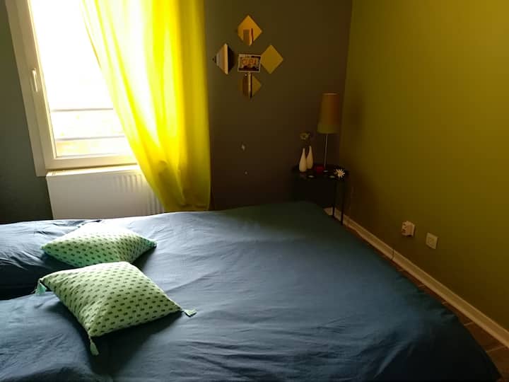 Chambre Dans Une Maison - Anse
