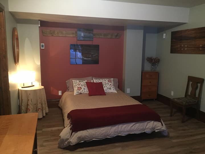 Appartement à Louer Dans La Villa Néris à St-donat - Saint-Donat