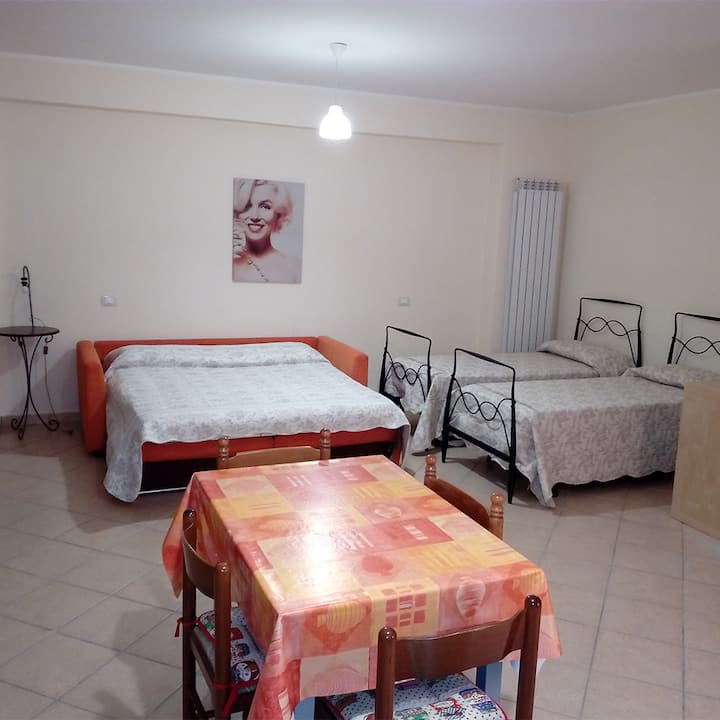 Casa Vacanze - Il Castello (Pescina) - Monolocale - Ovindoli