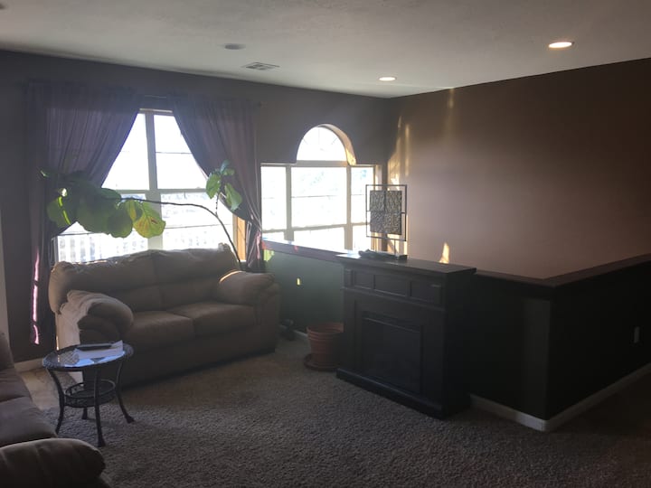 3 Bedroom Group Listing Special With 2 Bathrooms - Roseburg, OR