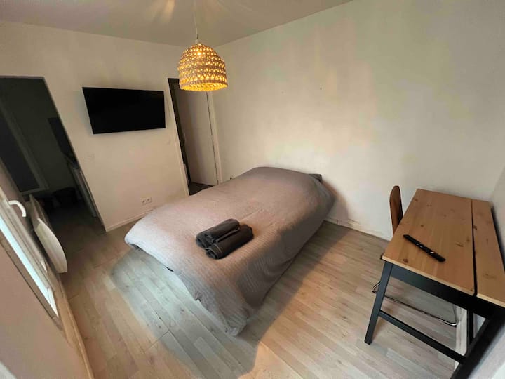 Studio Proche La Defense - ibis Styles Puteaux Paris La Defense