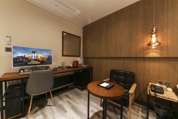 더 스톤브릿지 호텔 /디럭스룸(조식+1pc) - Pusan