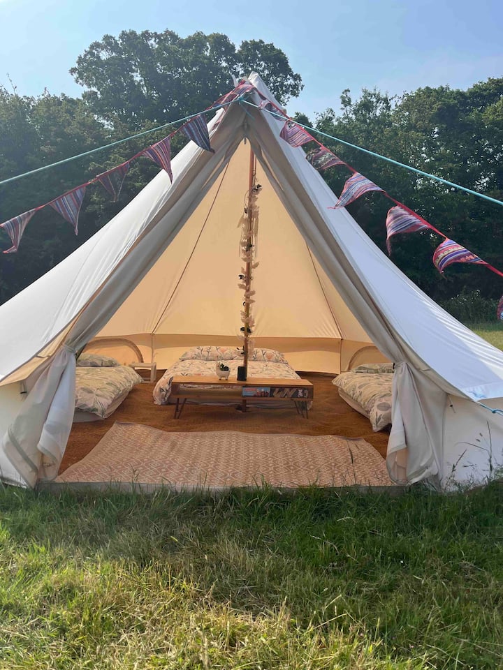 “Clover” - Rosewood Camping - 5m Bell Tent - Whitstable