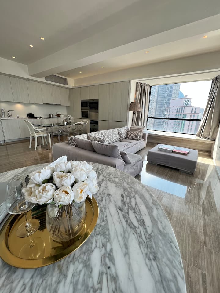 Luxury Penthouse W/ Panoramic View Private Rooftop - Mong Kok