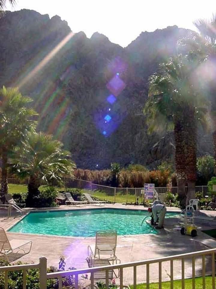 Mountain Cove Desert Studio - Indian Wells, CA