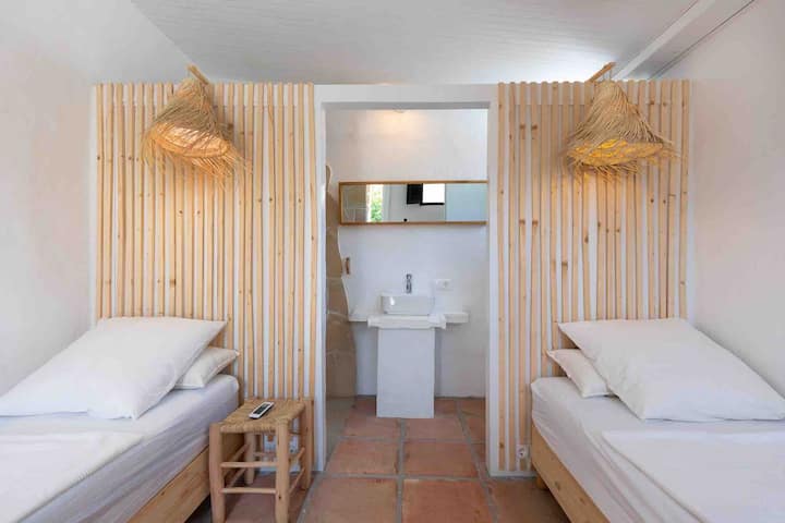 Salaveinte Sala 4,near Caminito Del Rey,el Chorro - Espagne