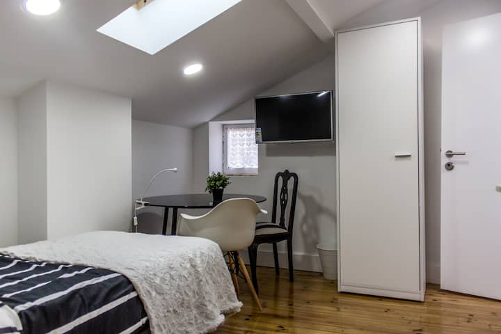 Studio Historical Part Of Coimbra University - S42 - Coimbra