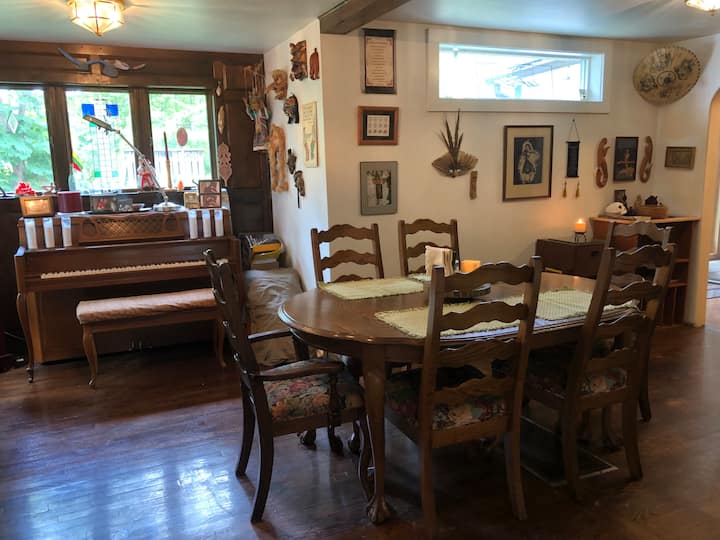 Unique Craftsman Home On Cayuga Wine Trail - Ithaca, NY