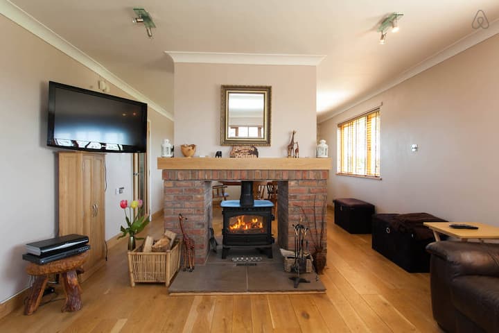 Cosy, Rural, Peaceful Getaway - Shropshire