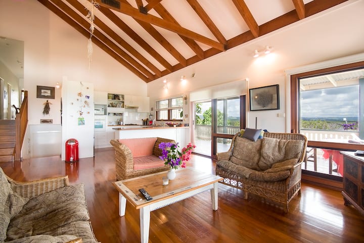 The Always Cool House On The Hill~~ - Byron Bay