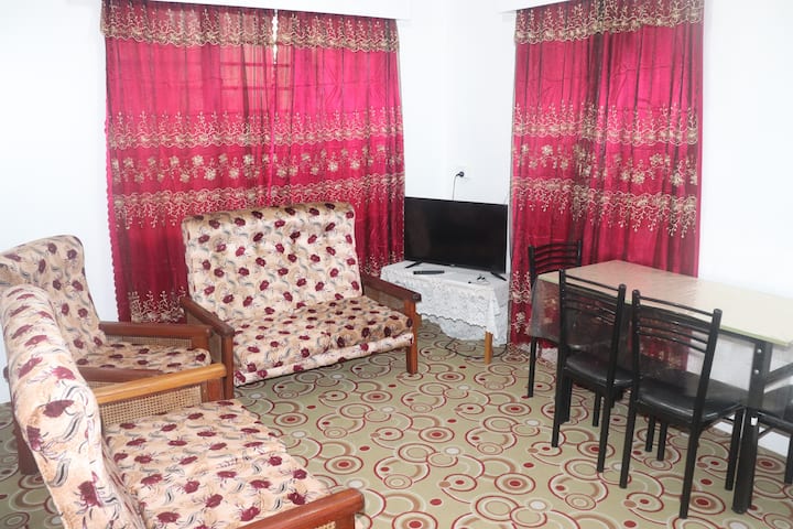 Alarm Secured Flat With Free Parking - Fidji