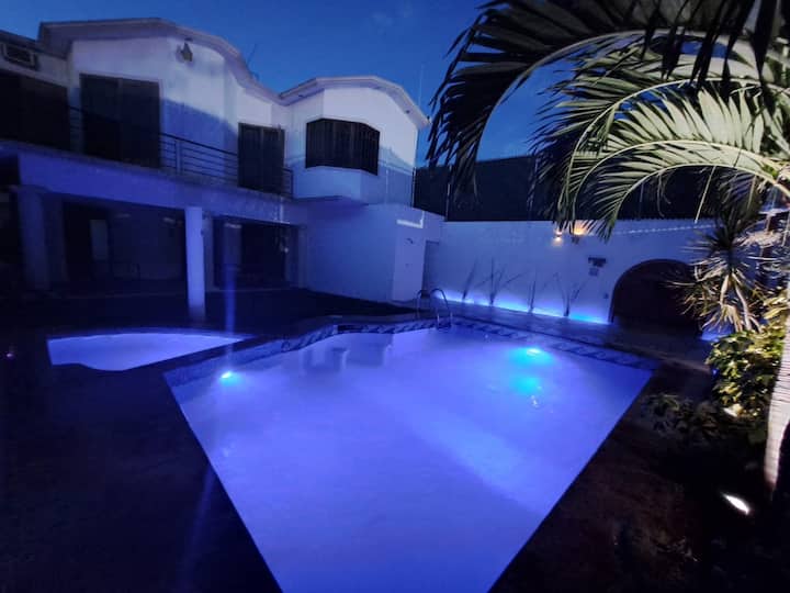 Casa En Cuautla Con Alberca Centro - Cuautla