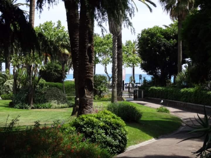 110 M2 Au Calme à 200 M De La Mer - Roquebrune-Cap-Martin