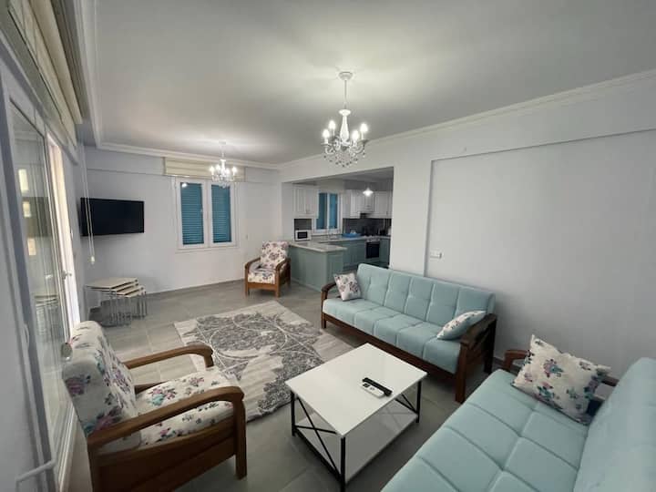Seaside Bliss:blue&white Villa - Dikili